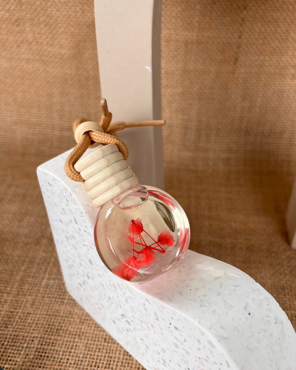 Hanging diffuser – kourage & co.